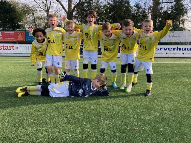 Spirit JO8-1 wint na knappe comeback van Slikkerveer JO8-1 | vv Spirit